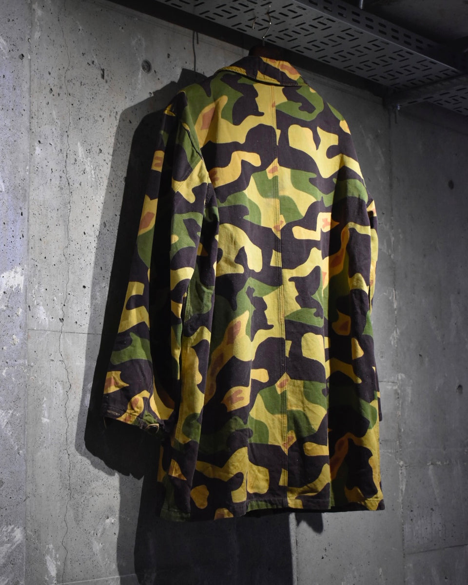 Vintage 1960s Czecho-Slovakia Army Salamander Camo Field Coat – VELVET